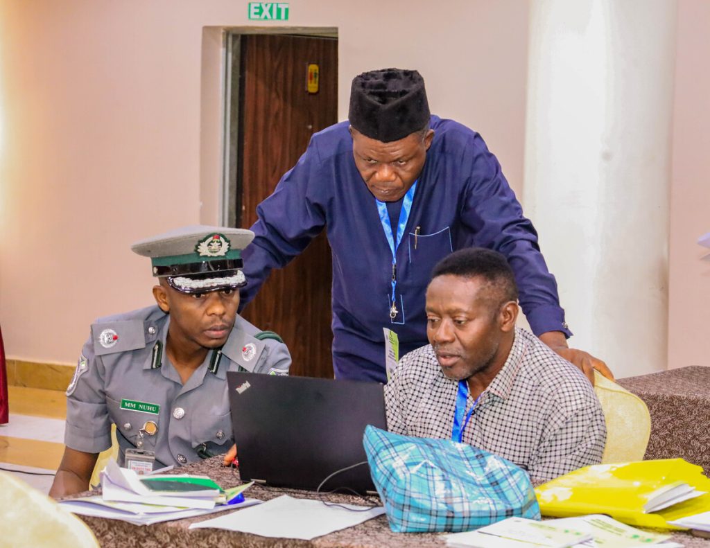 Photo News: Moments from the 3-day Workshop on the Development of a Ten ...