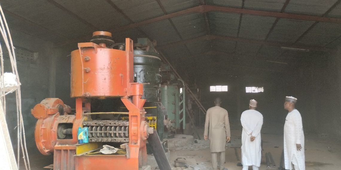 RMRDC Kaduna Engages Soybean Processor to Spark Agro-Industrial ...